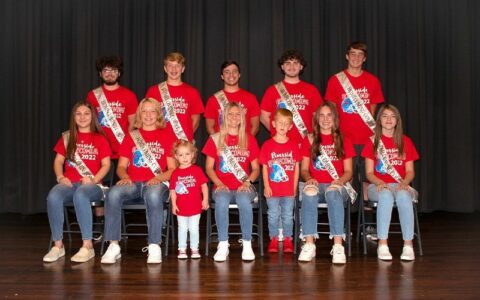 Riverside announces Homecoming court – Peak of Ohio