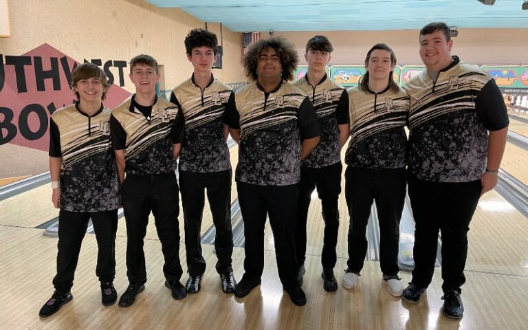 Raiders fall to Urbana in bowling – Peak of Ohio