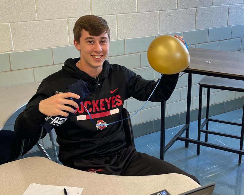 Chiefs tap 33 new members into National Honor Society – Peak of Ohio