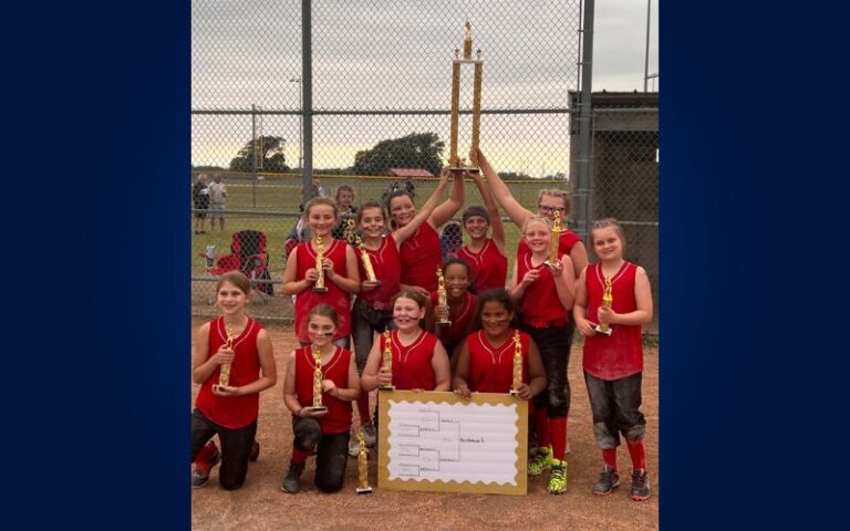 Bellefontaine 2 wins 10U Softball Gold Bracket Championship – Peak of Ohio