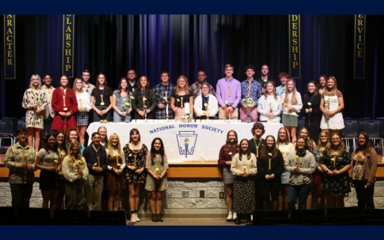 Benjamin Logan Inducts New NHS Members – Peak of Ohio