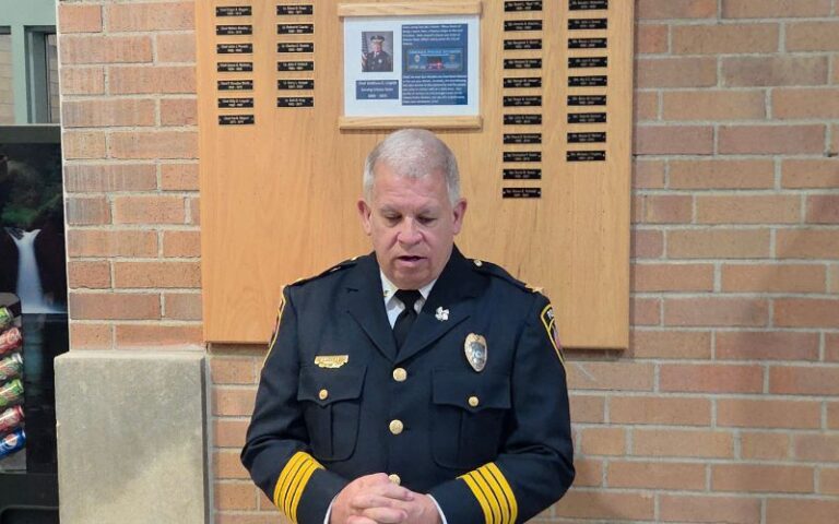 Urbana Police Chief Matthew Lingrell retires, honored during department ...